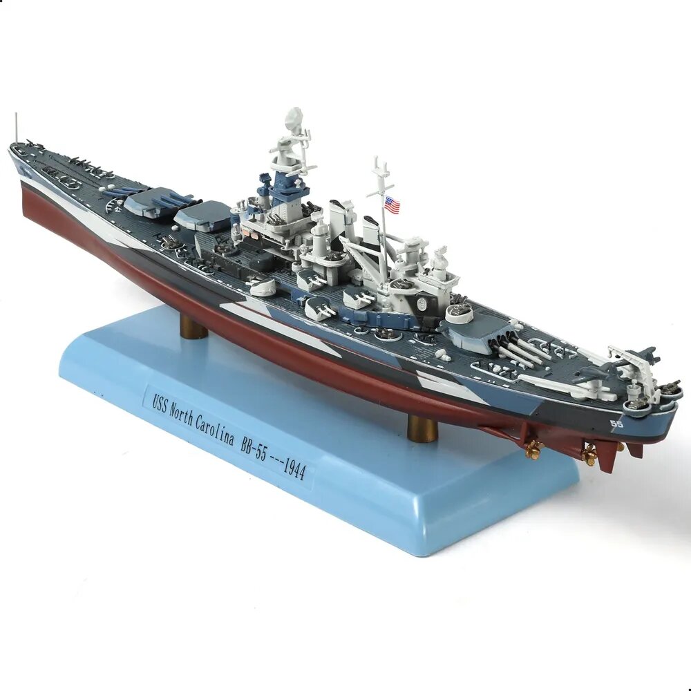 Высокоточная металлическая сборная модель линкора USS North Carolina в масштабе 1/1000. Коллекционная модель корабля.