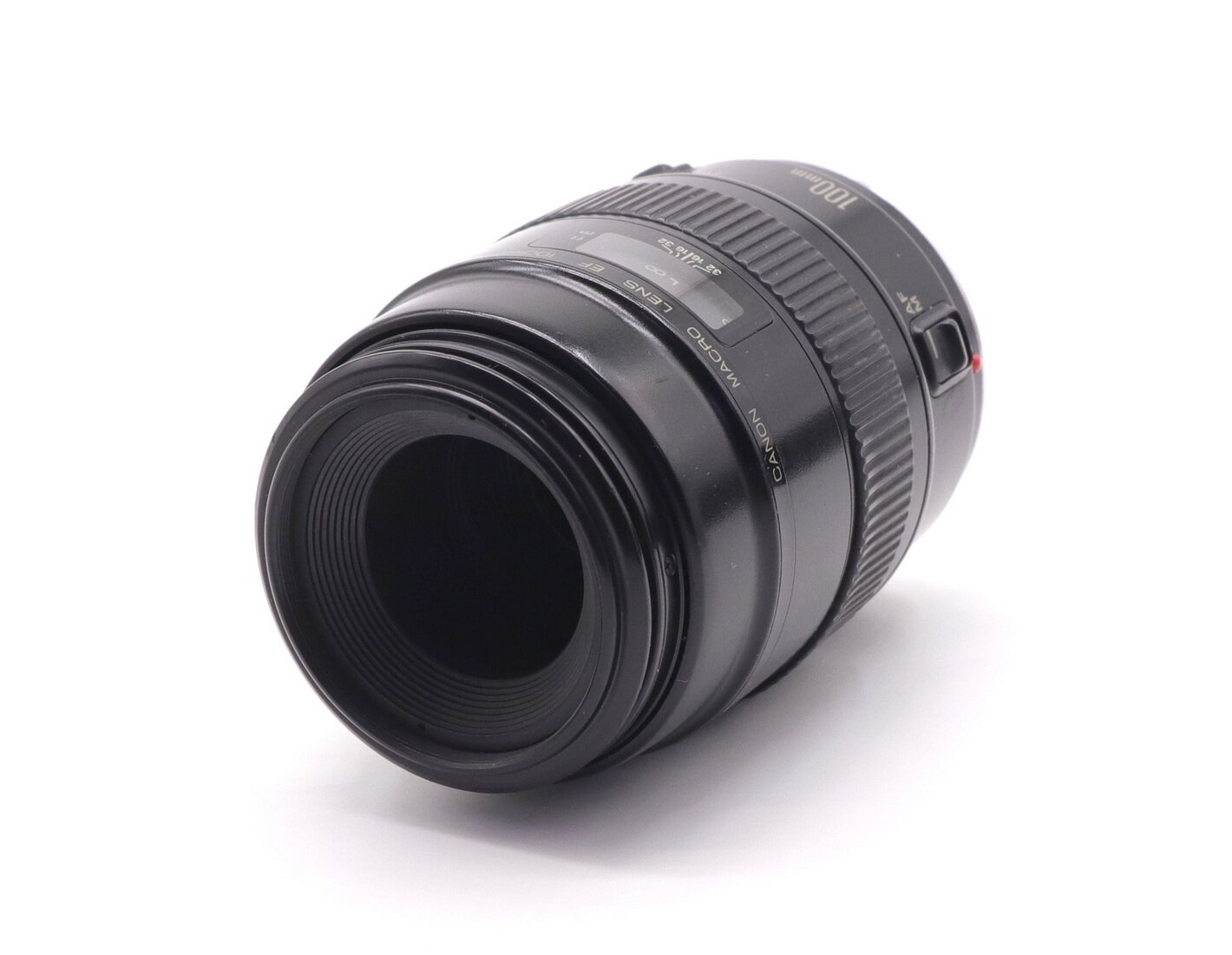 Макрообъектив Canon EF 100mm f/2.8 Macro