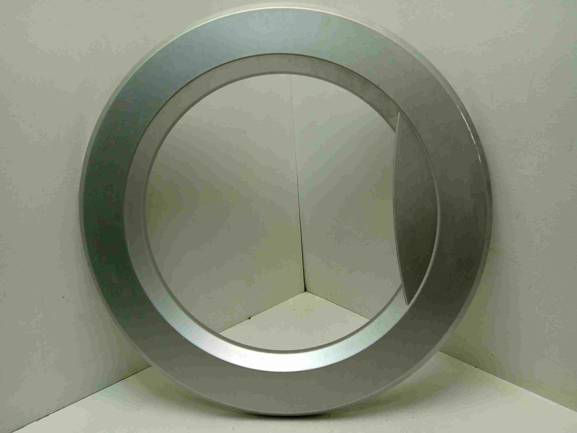 WS50Z149N кт215 Внешний обод люка для стиральной машины Gorenie WS50Z149N б/у