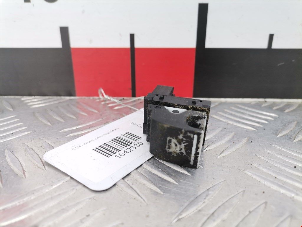 Кнопка стеклоподъемника / 1642330 1F0959855 7L6959855B для Volkswagen Touran 1 (с пробегом)
