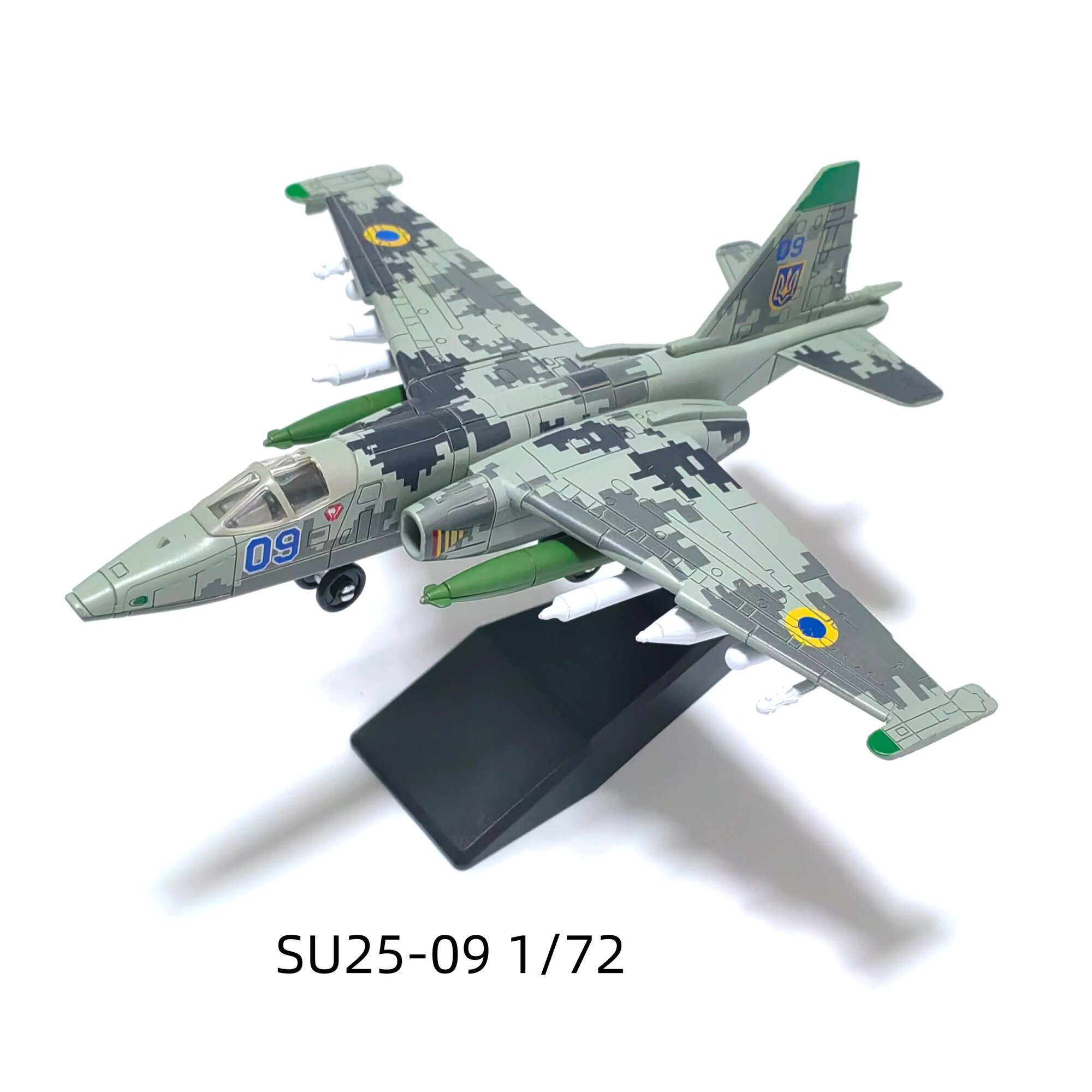 Пластиковая модель самолета Су-57, F-14, Су-25 Зеленый, SU25-09-1-72-PZ