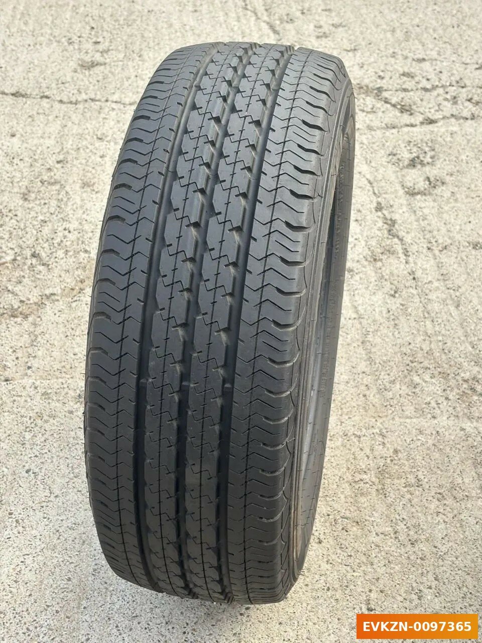 Летние шины Pirelli Chrono 2 235/65 R16 без пробега 8510925057