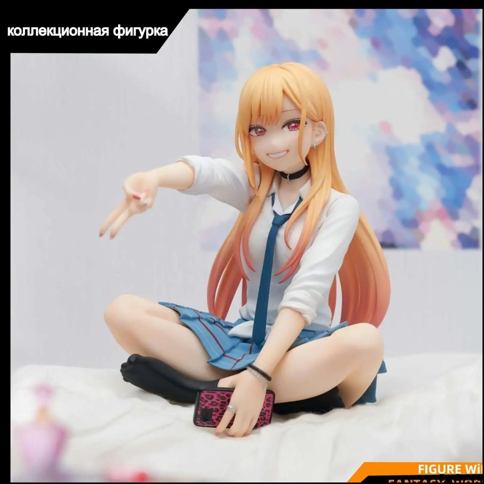 Фигурка FuRyu The Dress-Up Doll Will Fall in Love Kitagawa Figure в позе сидя, коллекционная кукла из пластика