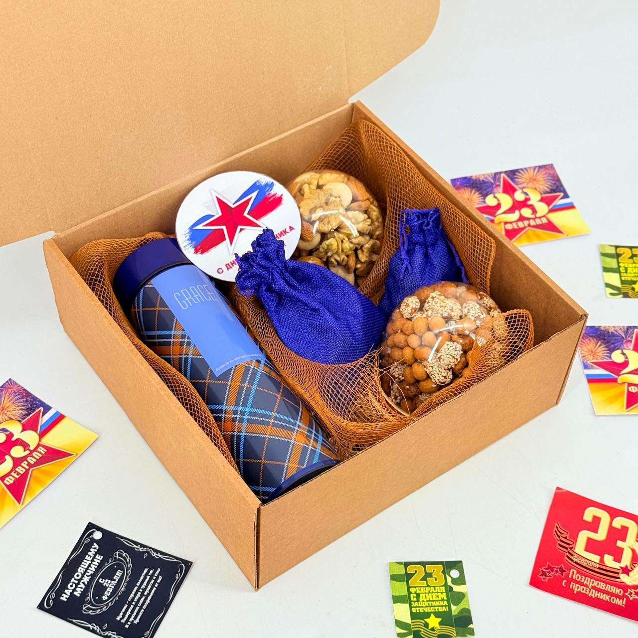 Подарок мужчине на 23 февраля. Подарочный набор орехов с термосом. Подарок мужу, папе