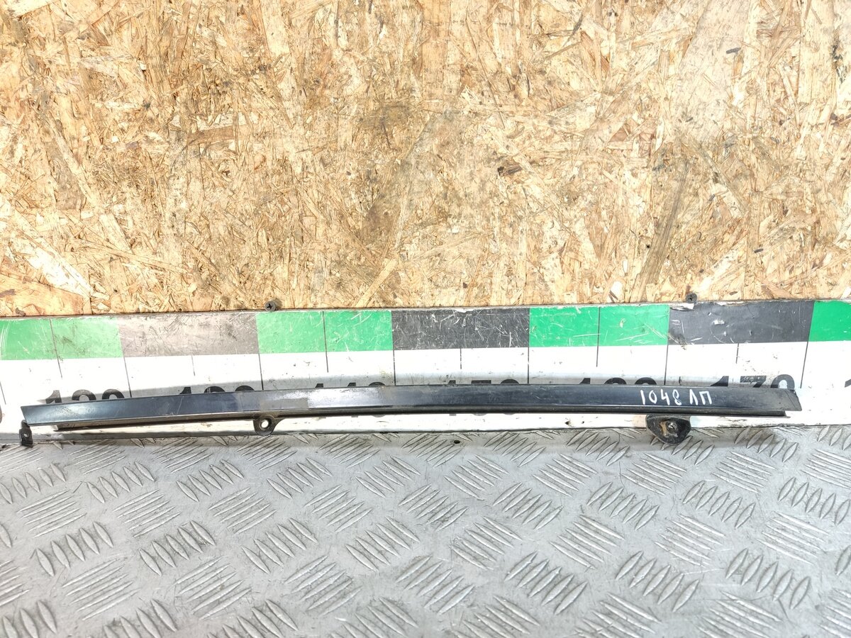 Направляющая стекла MAZDA 5 CR C23559602E