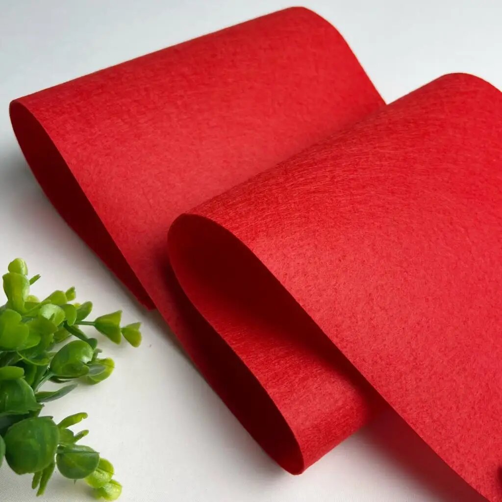 Красный нетканый фетр 100x85см, Tango Red