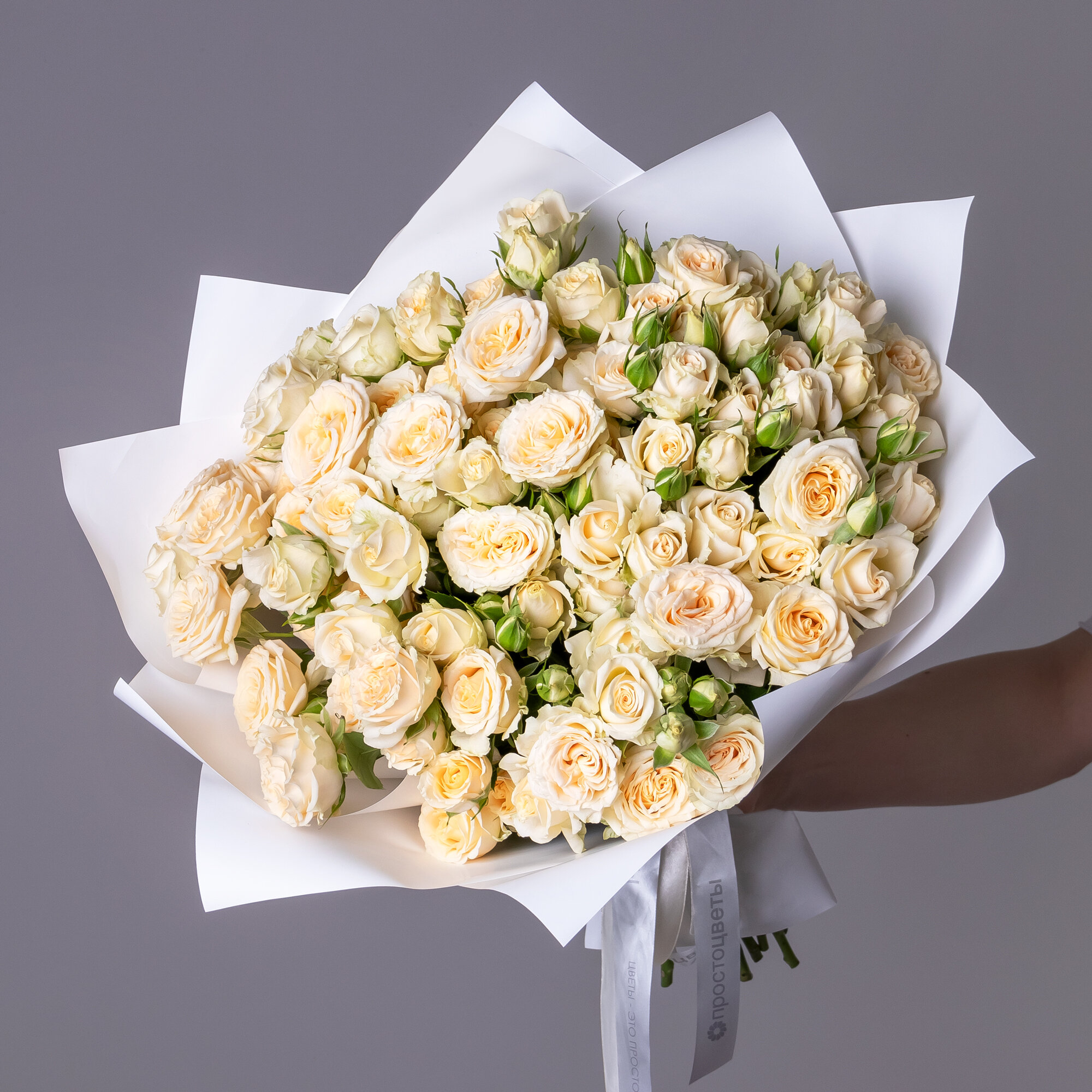 Букет Роза кустовая "Солинеро" 15 шт Высота 50 см в коробке и аквабоксе от "Простоцветы"