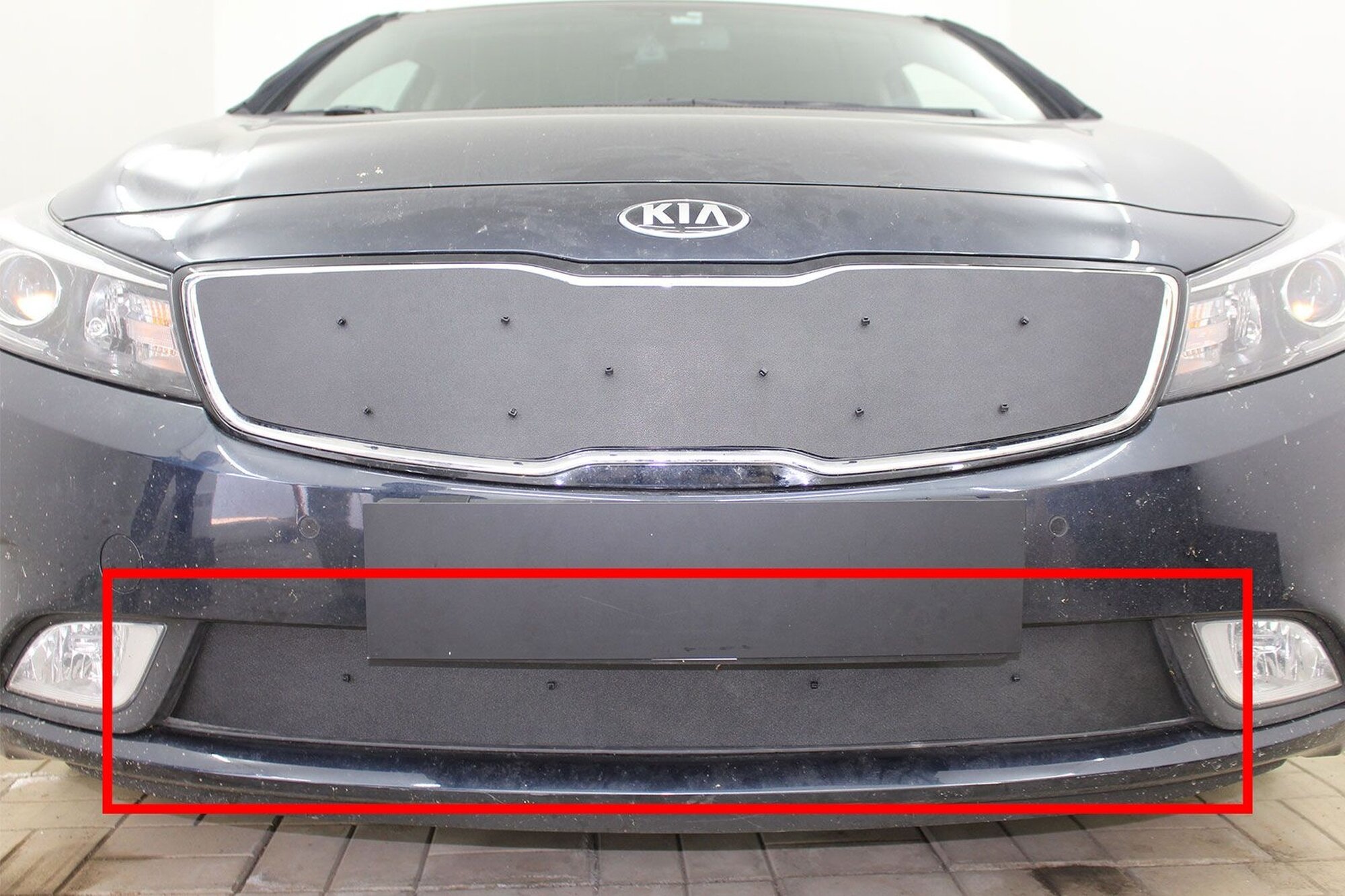 Зимняя защита на стяжках для Kia Cerato (III рестайлинг) 2016-2020 низ