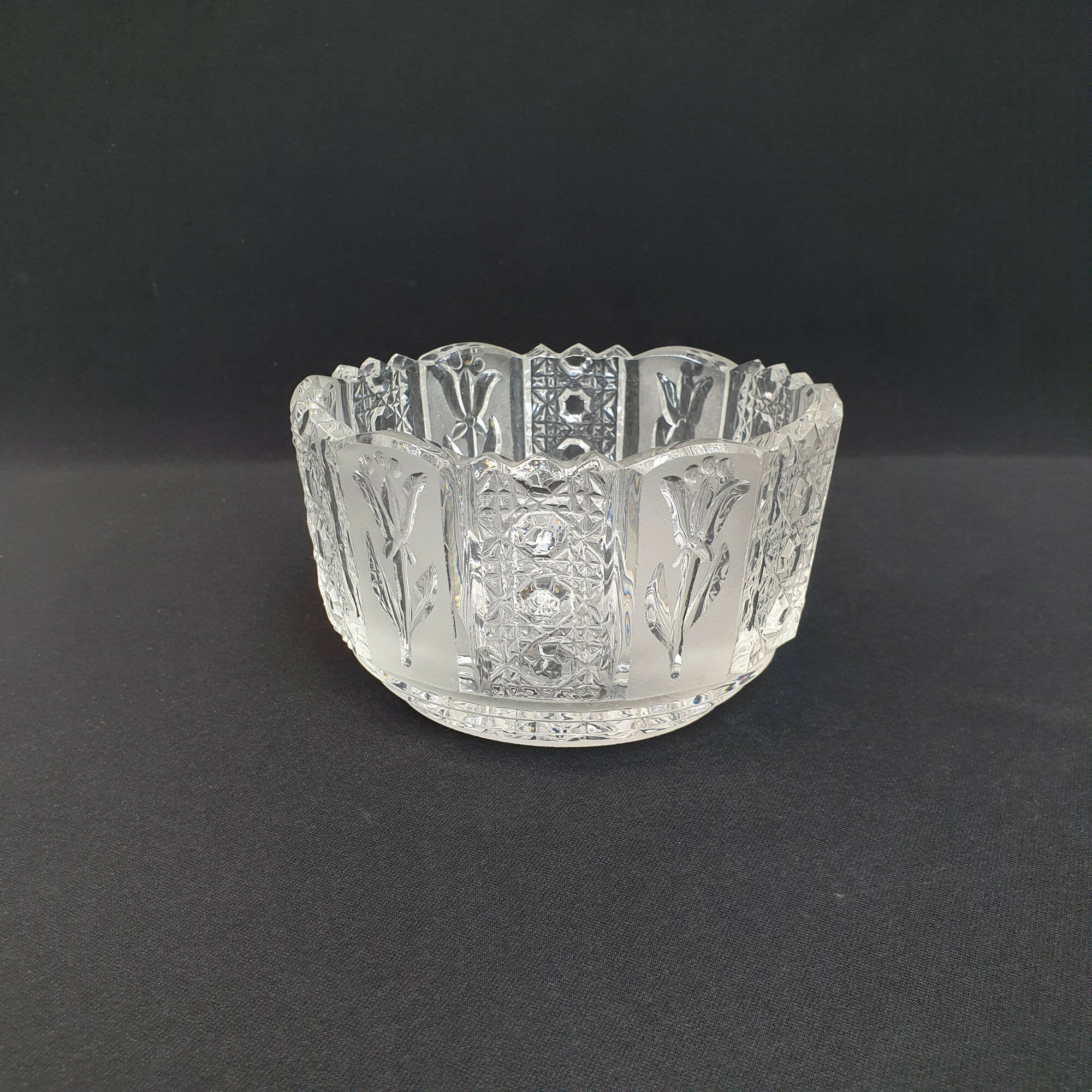 Винтажный салатник ваза Колокольчик, хрусталь 14 см, СССР