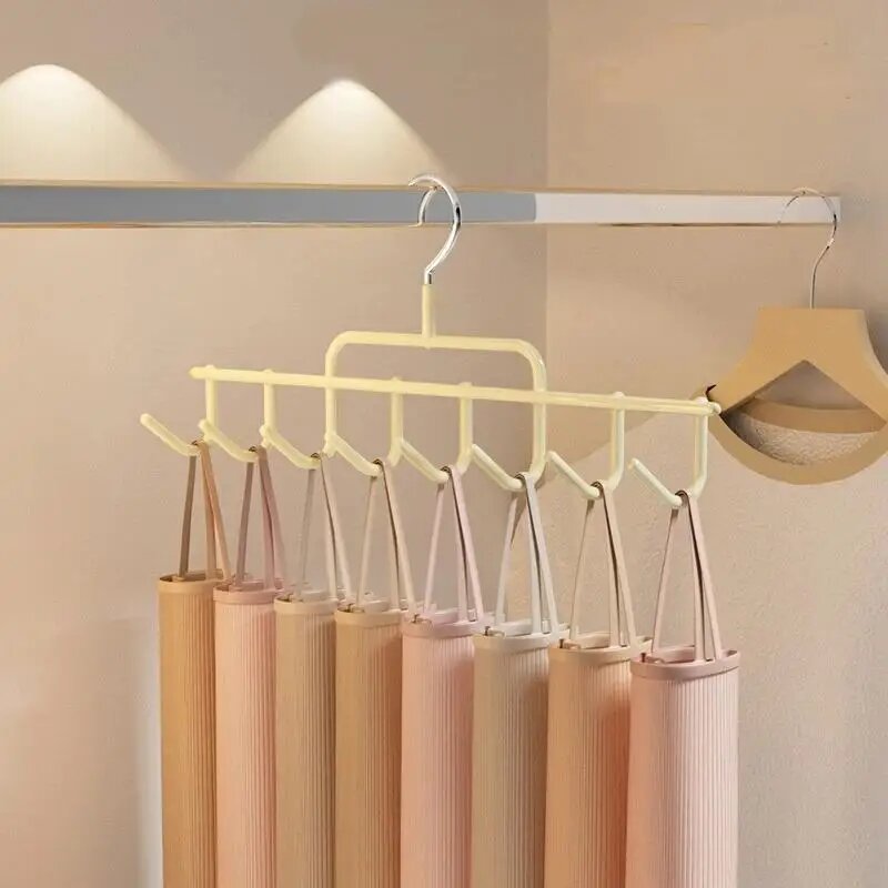 Пластиковая вешалка для кепок на стену Beige