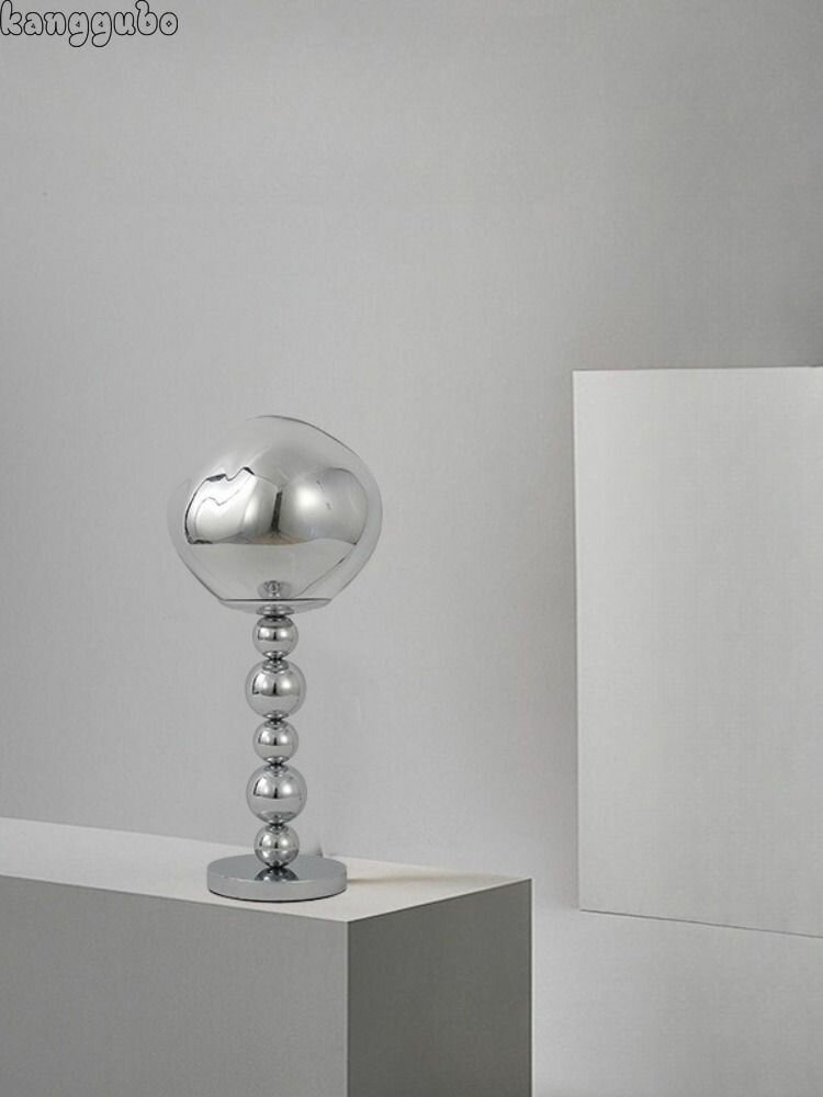 Настольная лампа Bauhaus Lava