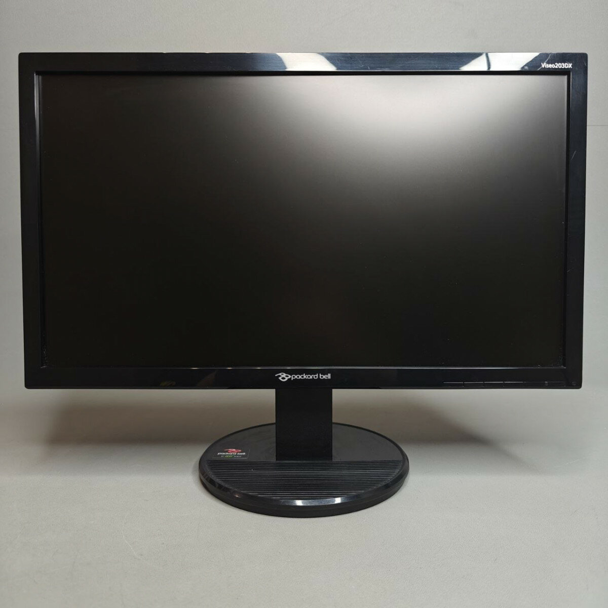 19.5" Монитор Packard Bell Viseo 203DXb черный