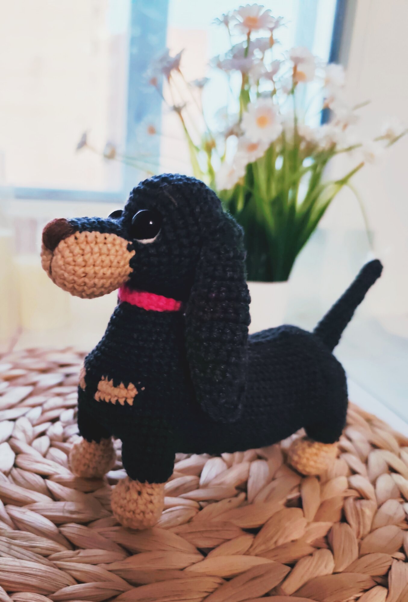 Вязанная такса из полухлопка на заказ. Любимая игрушка для подарка, и для себя.