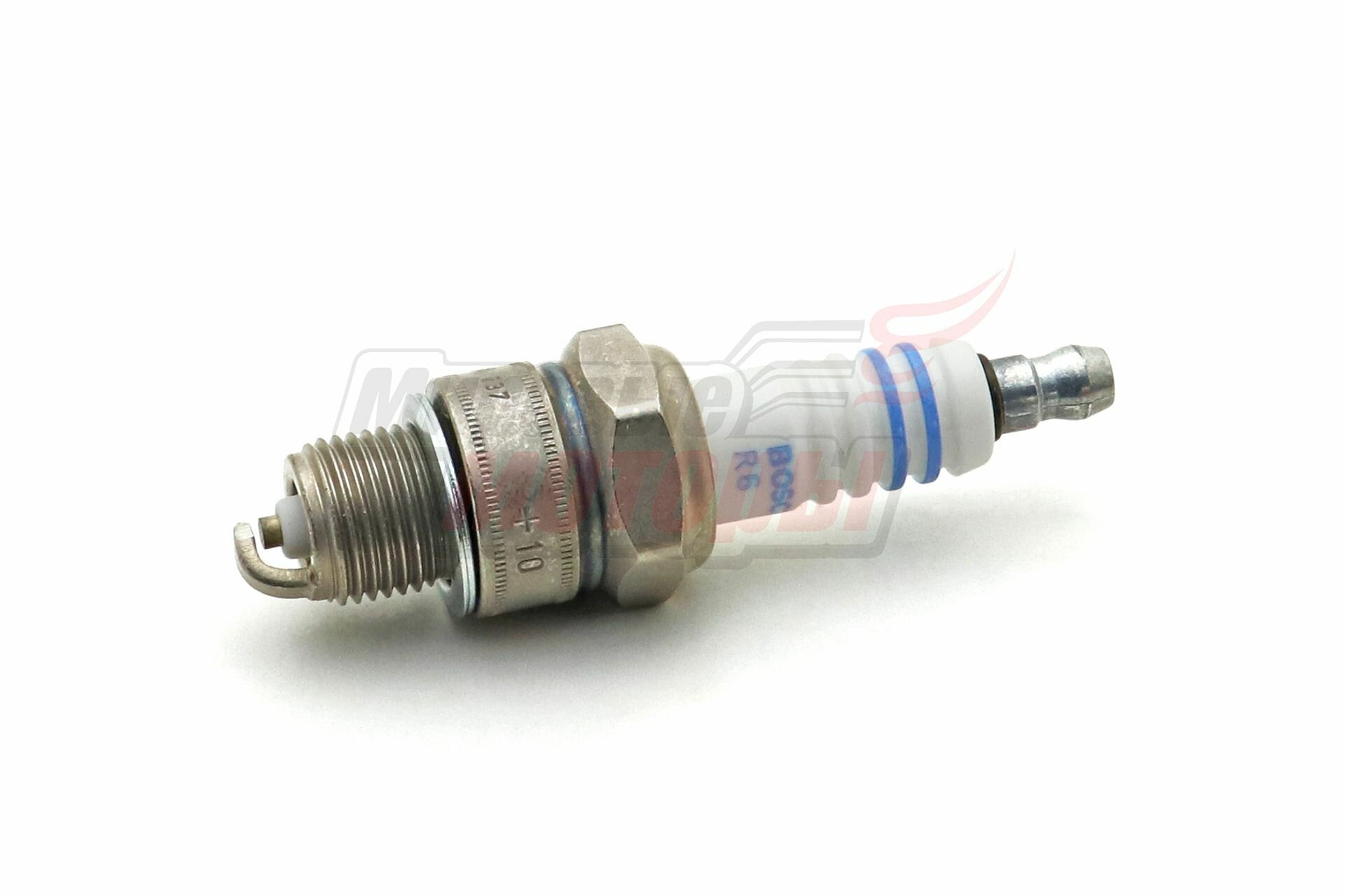 Свеча BOSСH WR7BC + 0.8 (+10) (аналог NGK BP6HS, BP6H. W20FPRU) 0242235665 мото