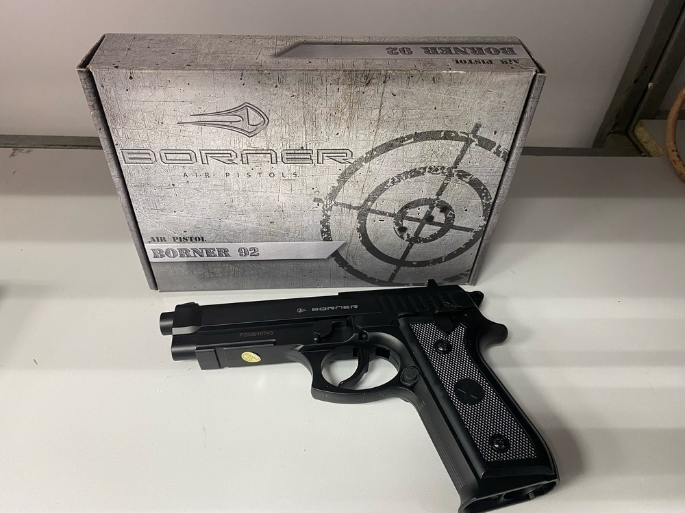 Пневматический пистолет Borner 92 (Beretta) пулевой, б/у, уценка