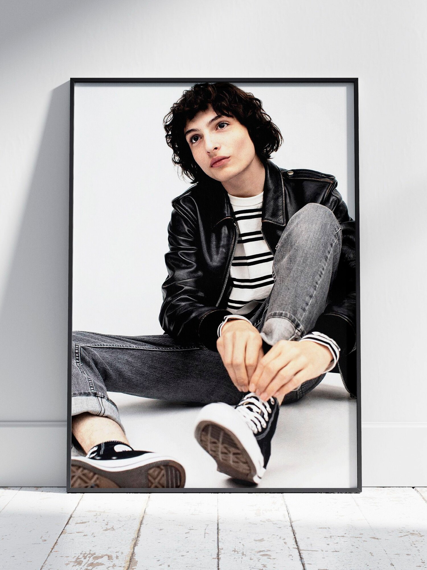 Плакат на стену для интерьера Финн Вулфхард (Finn Wolfhard 17) - Постер по актеру фильма, кино, сериала формата A4 (21x30 см)