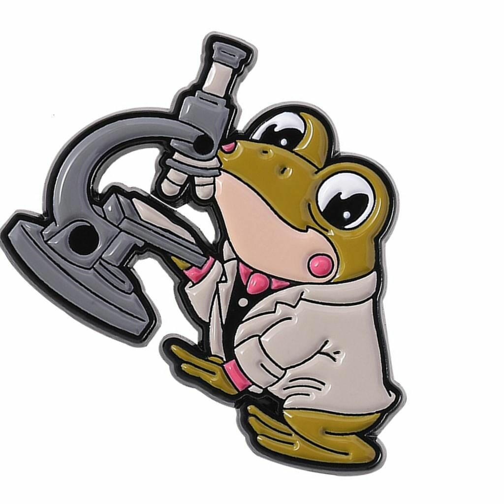 Брошь-значок лягушка-химик с микроскопом и пробирками — лабораторная брошь на лацкан студентам и любителям науки