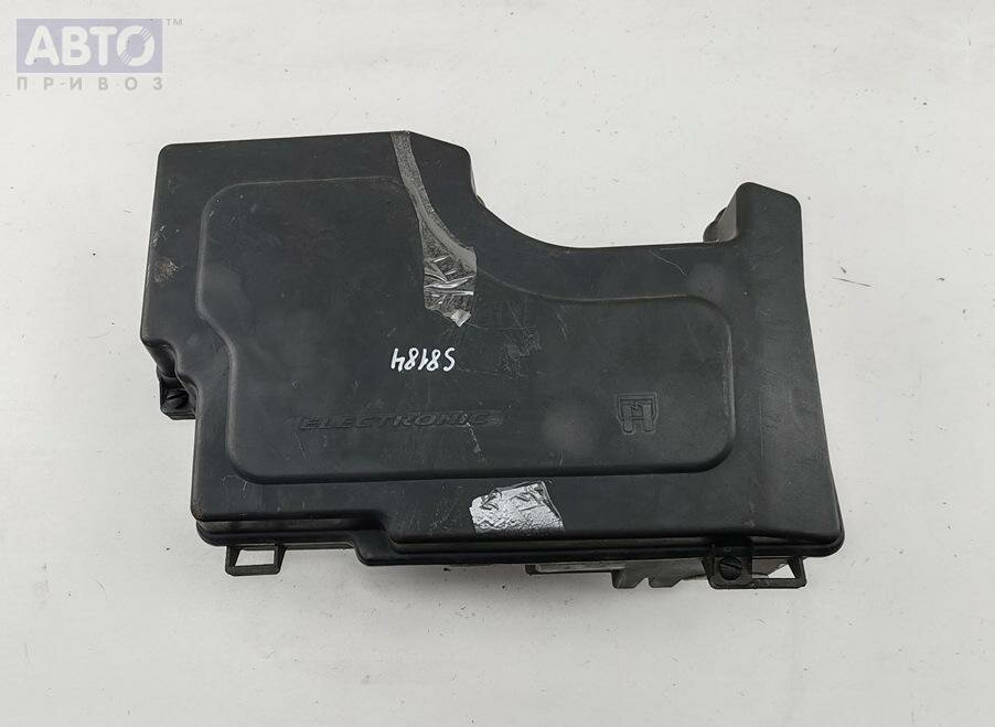 Корпус блока предохранителей Citroen C5 (2001-2008)