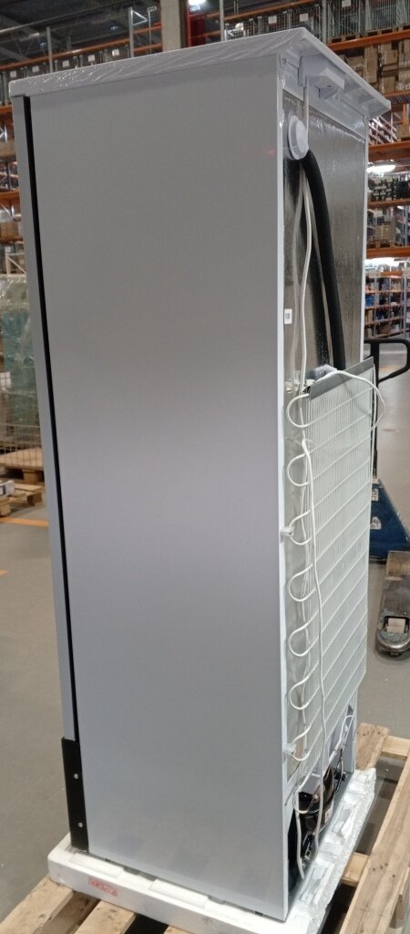 Холодильник витрина БИРЮСА B310 310л черный фронт (1476741)