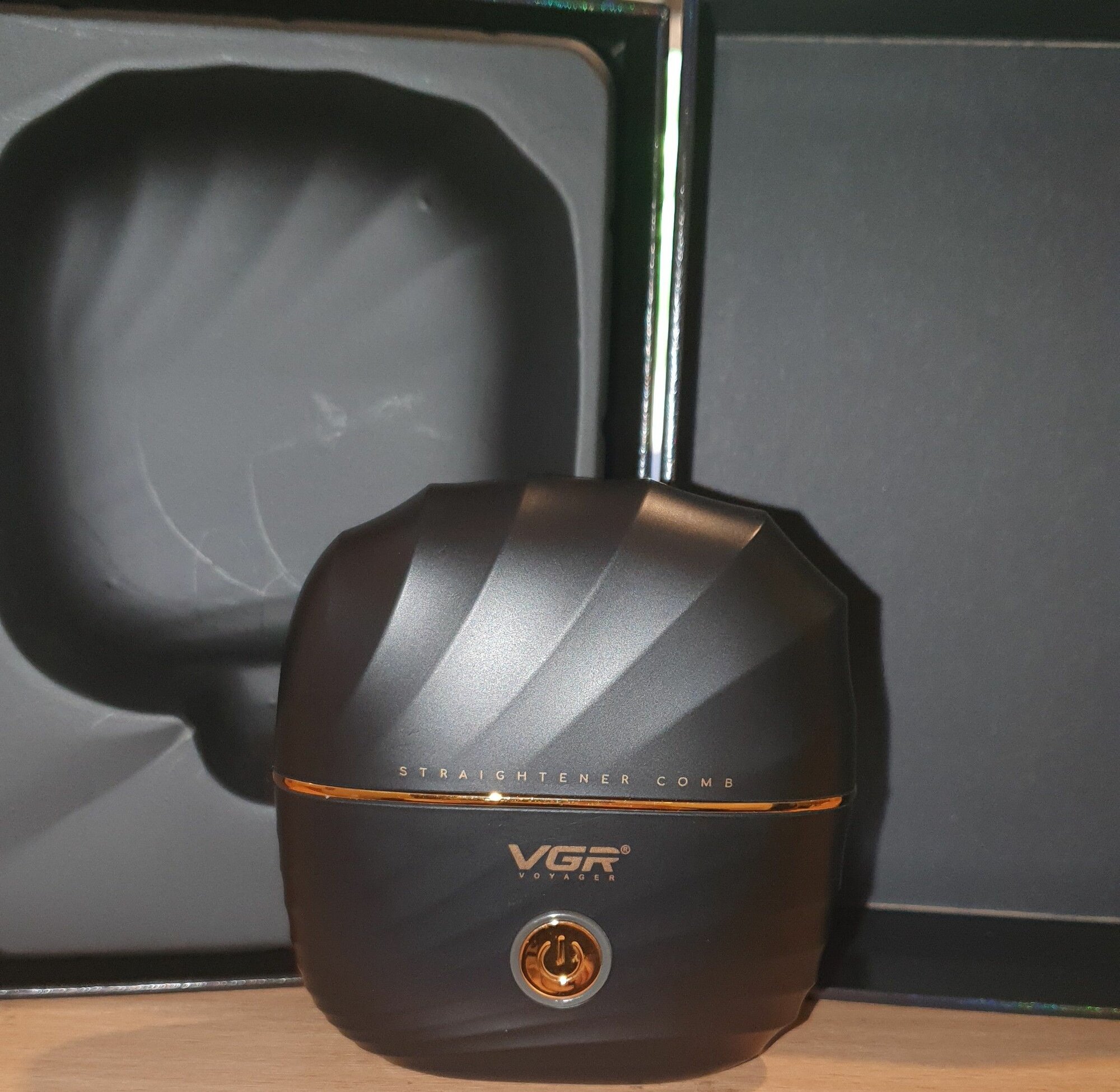 Выпрямитель для бороды "VGR V-585", керамические лезвия, регулировка температуры