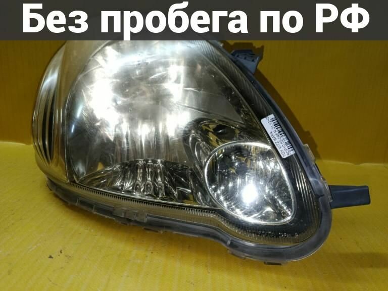 Фара Право с пробегом Toyota Vitz SCP10