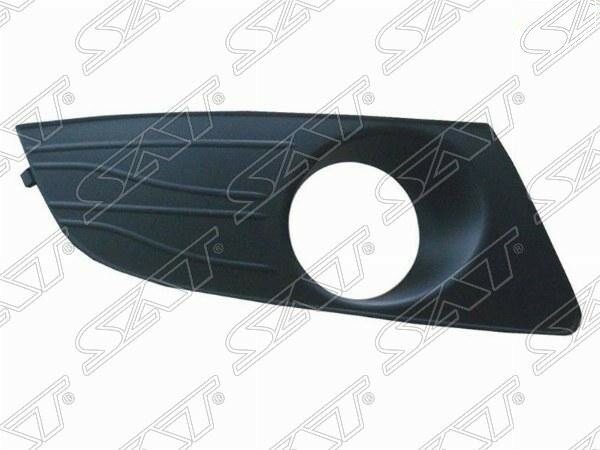 Оправа ПТФ SAT ST-DC01-219-A1 Renault Logan 09-16 справа
