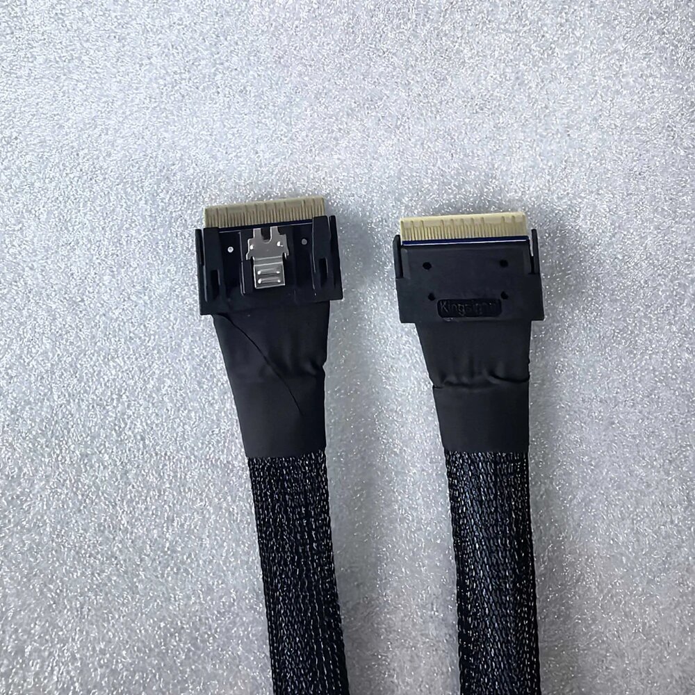 ADT-Link Райзер PCI-E PCIe 4.0/5.0 x16 для Slim SAS SFF-8654 Черный, 8654 Cable 43cm