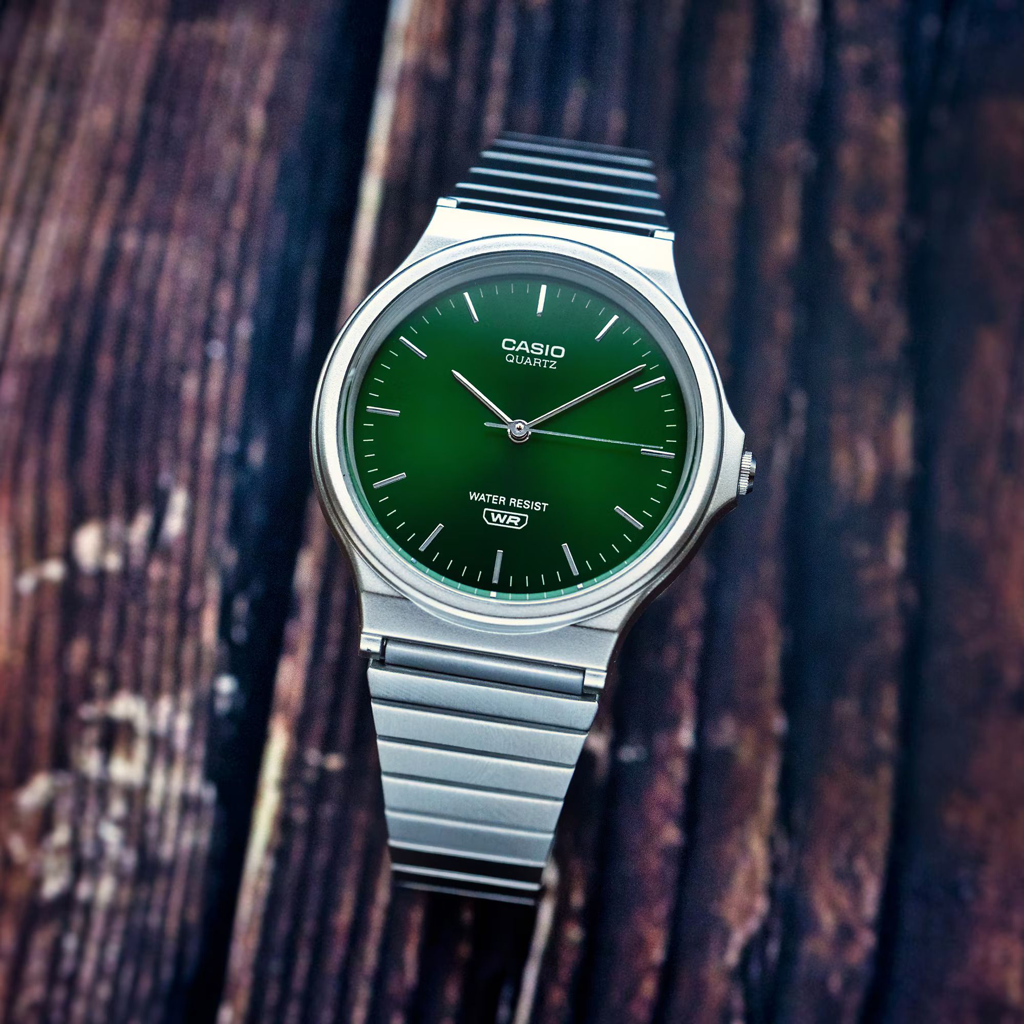 Наручные часы CASIO, серебряный, зеленый — фото 1