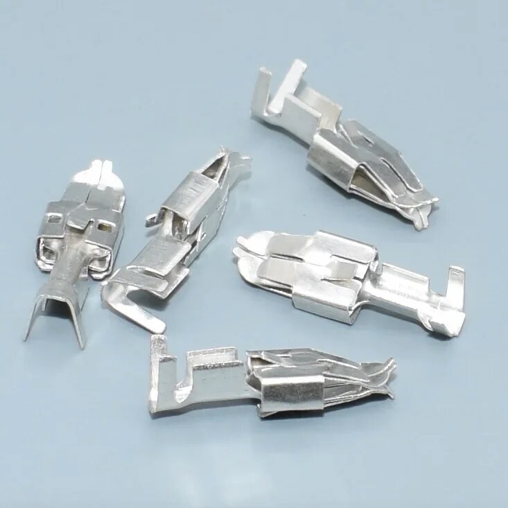 Автомобильный страховой держатель предохранителя VW Audi N 907 327 03/N 906 966 03,