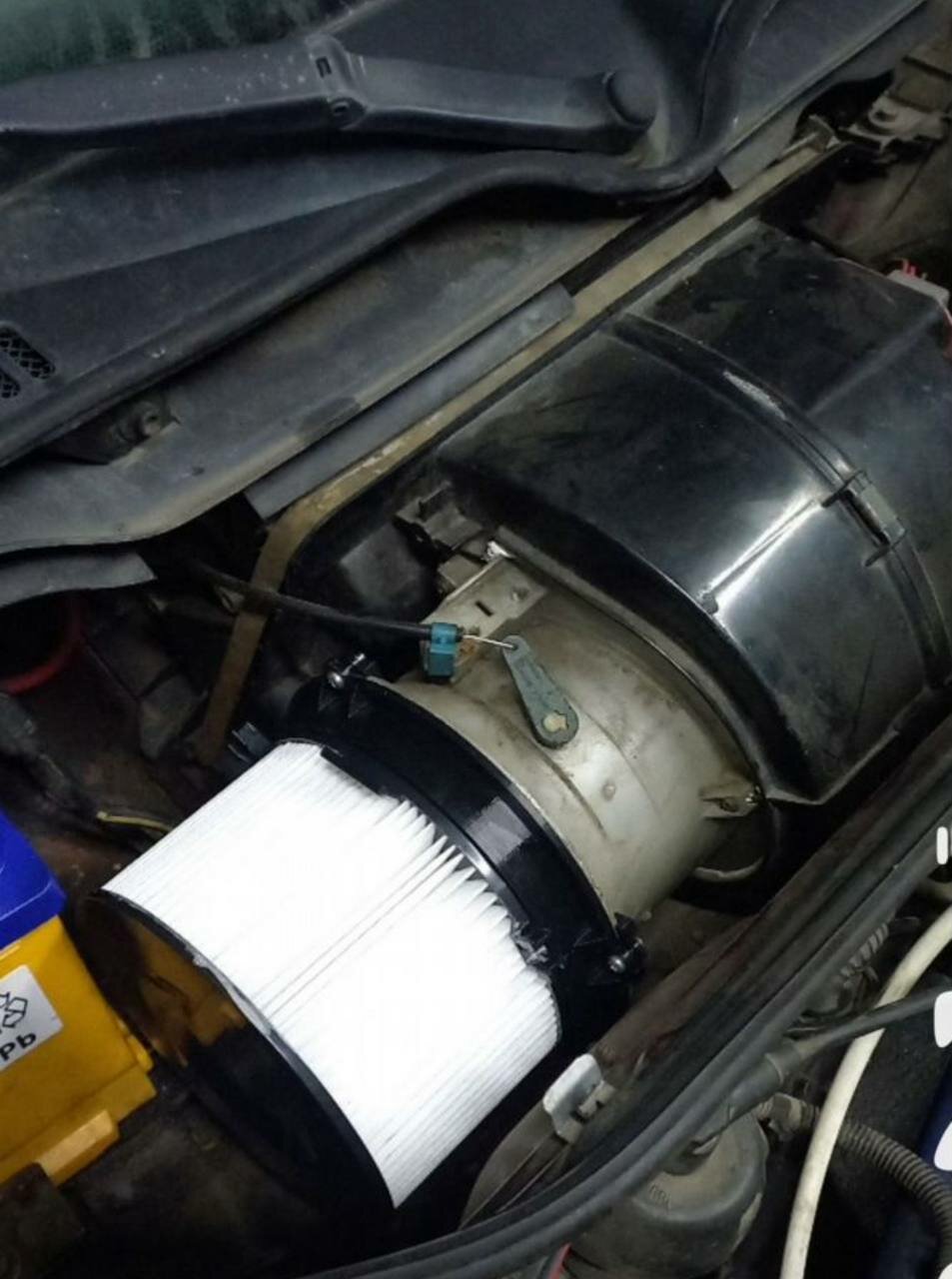 Переходник корпус для салонного фильтра AUDI 100 C4/ A6 c4