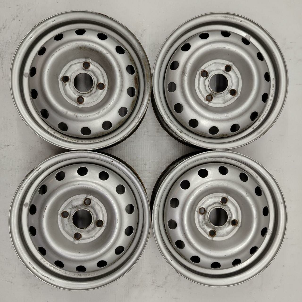 Колесные диски Штампованные 15x6 PCD 4x100 D60.1 ET50 (Реплика)