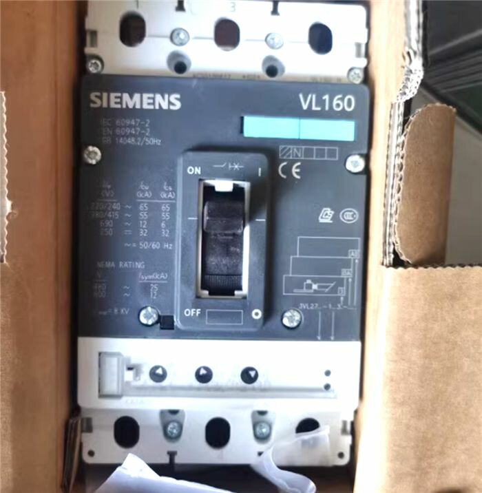 Модуль SIEMENS 3VL2716-1AA33-0AA0 Circuit Breaker