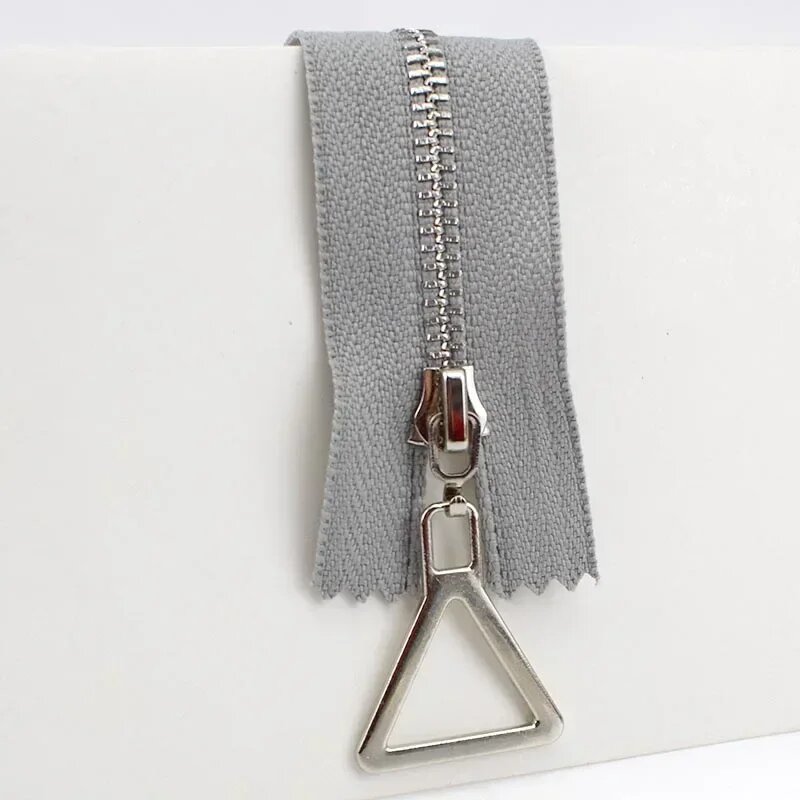 Молния Close-end 25см, SilverGray, Meetee