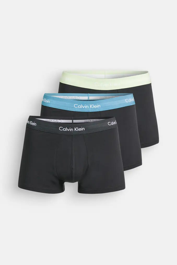 Трусы CALVIN KLEIN LOW RISE TRUNK Classic Fit, комплект из 3 шт., размер M, черный