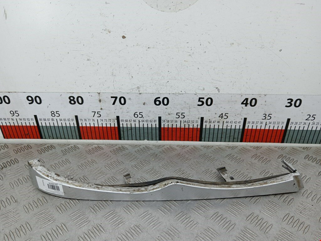Накладка (планка) под фару правая BMW 3-Series (E46) 51137043410 арт. 2278924