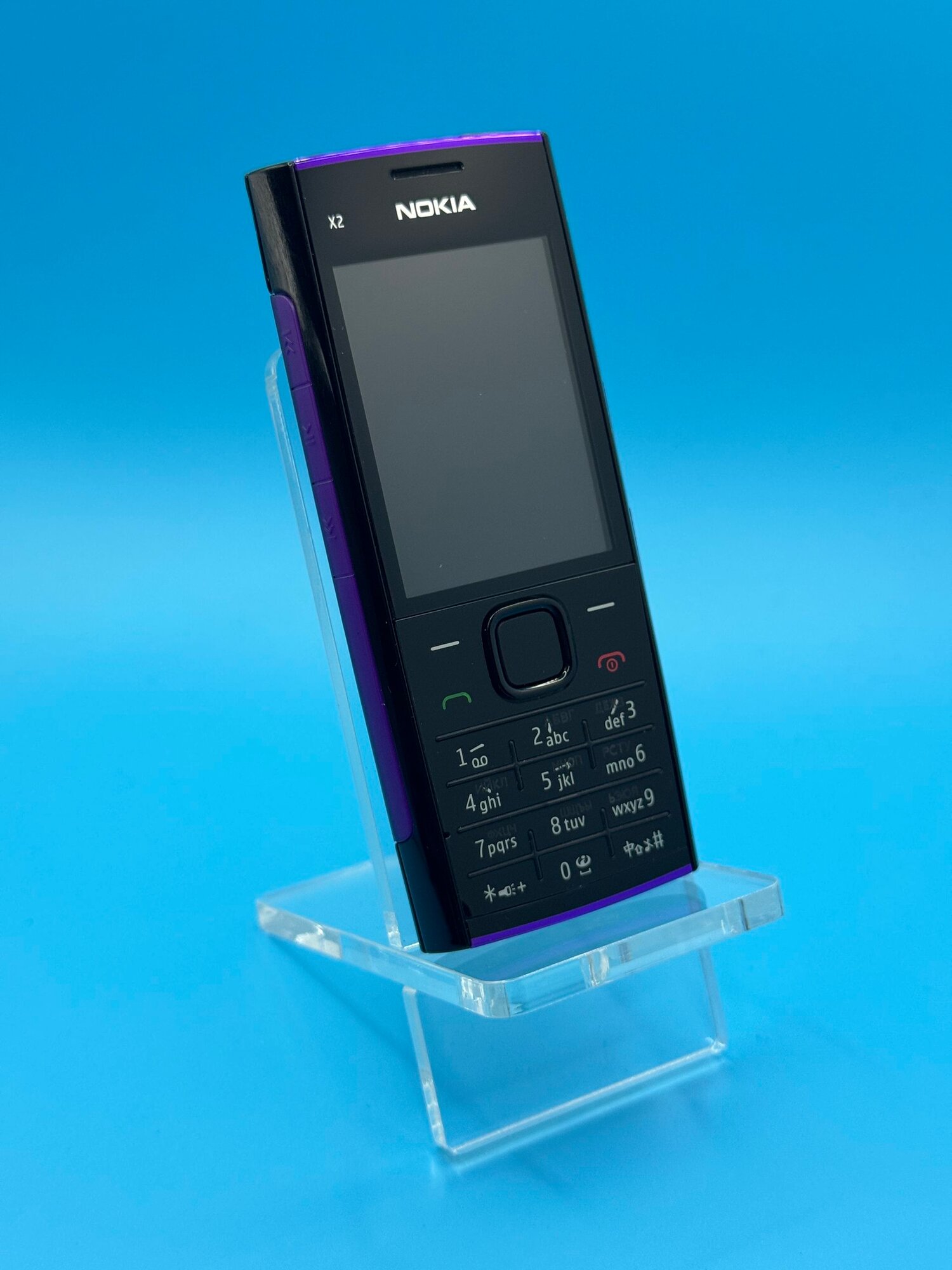 Мобильный телефон Nokia X2-00