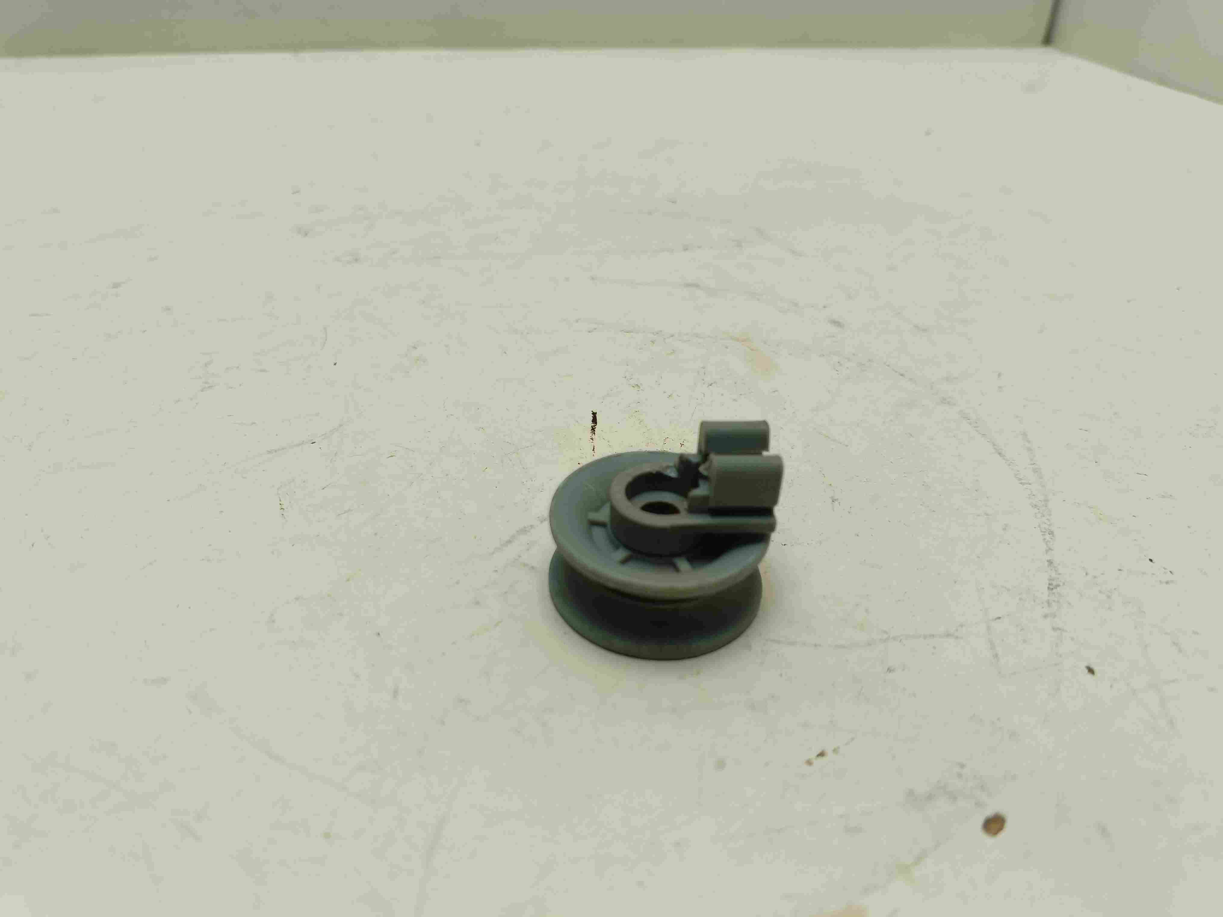 BDW45-096 ктп26 Ролик верхней корзины для посудомоечной машины Leran BDW45-096 б/у