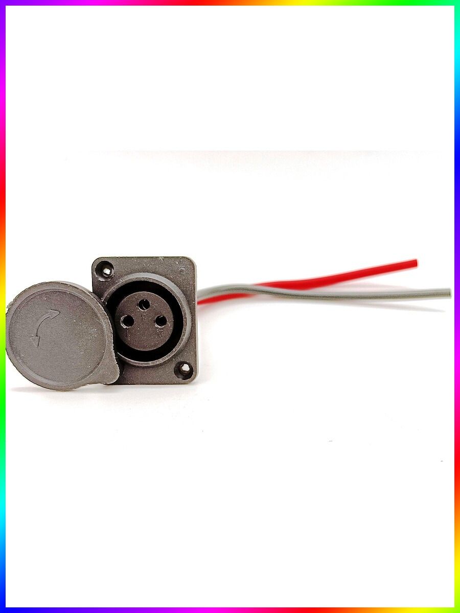 Разъем крышки аккумулятора для зарядки 2x1,5 (XLR)