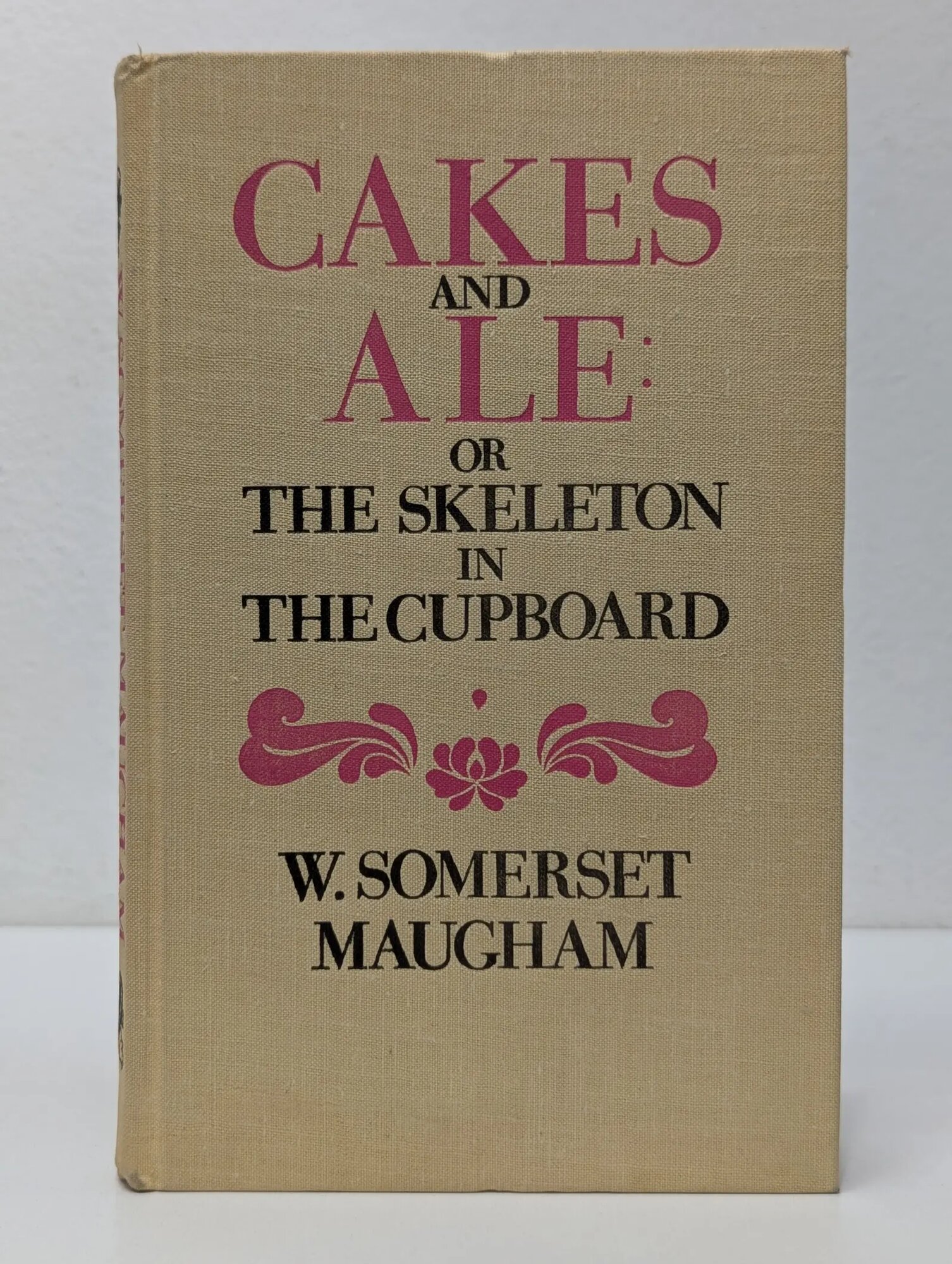 Cakes and Ale. Or The Skeleton in the Cupboard. Пироги и пиво, или Скелет в шкафу Моэм Уильям Сомерсет 1980