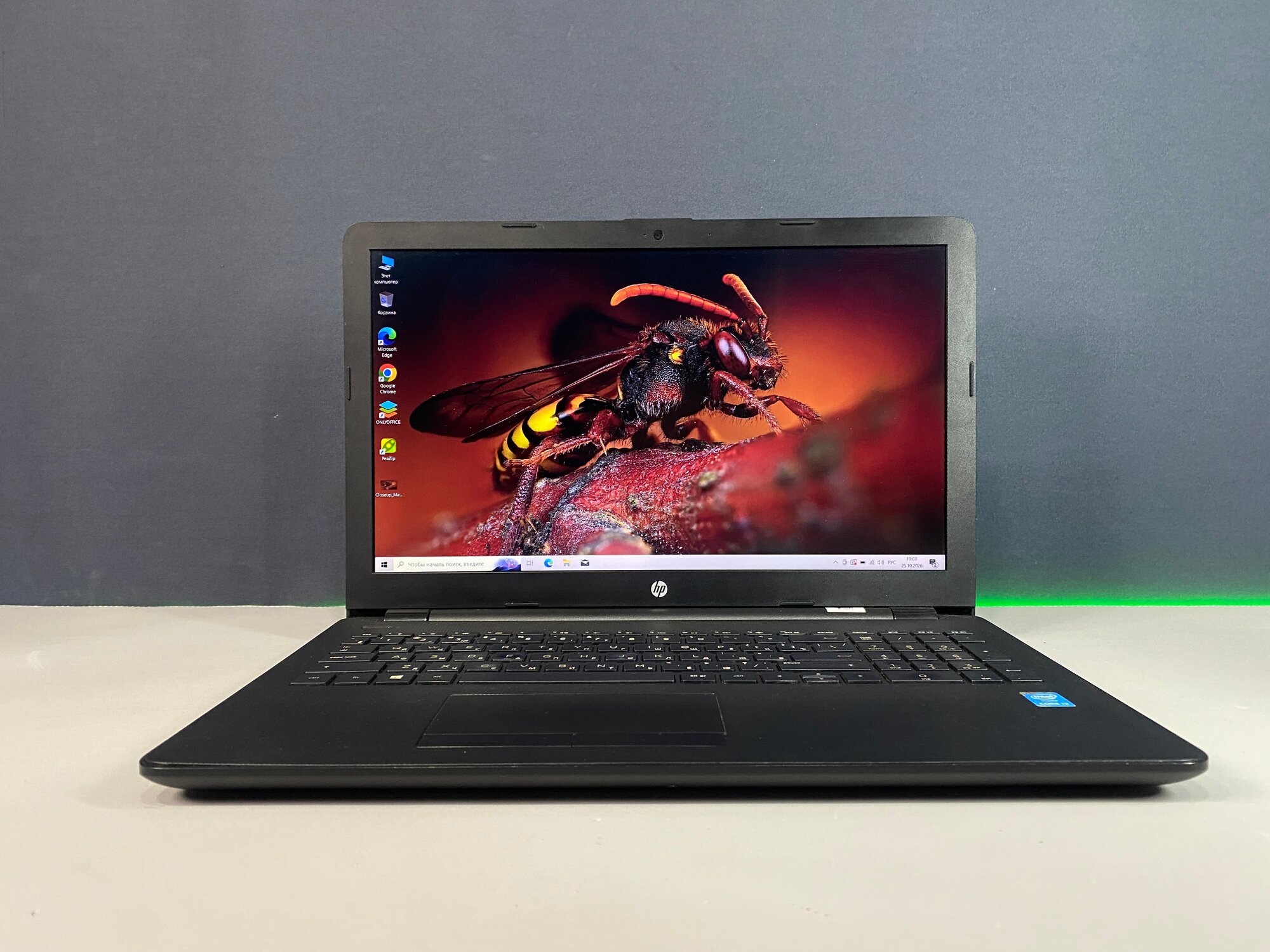 Ноутбук HP 15.6"/Intel Core i3-5005U 2/4*2.00GHz/IntelHD/8Gb/SSD128Gb