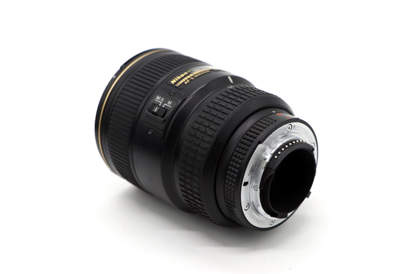 Объектив Nikon 17-35mm f/2.8D IF-ED AF-S Zoom-Nikkor