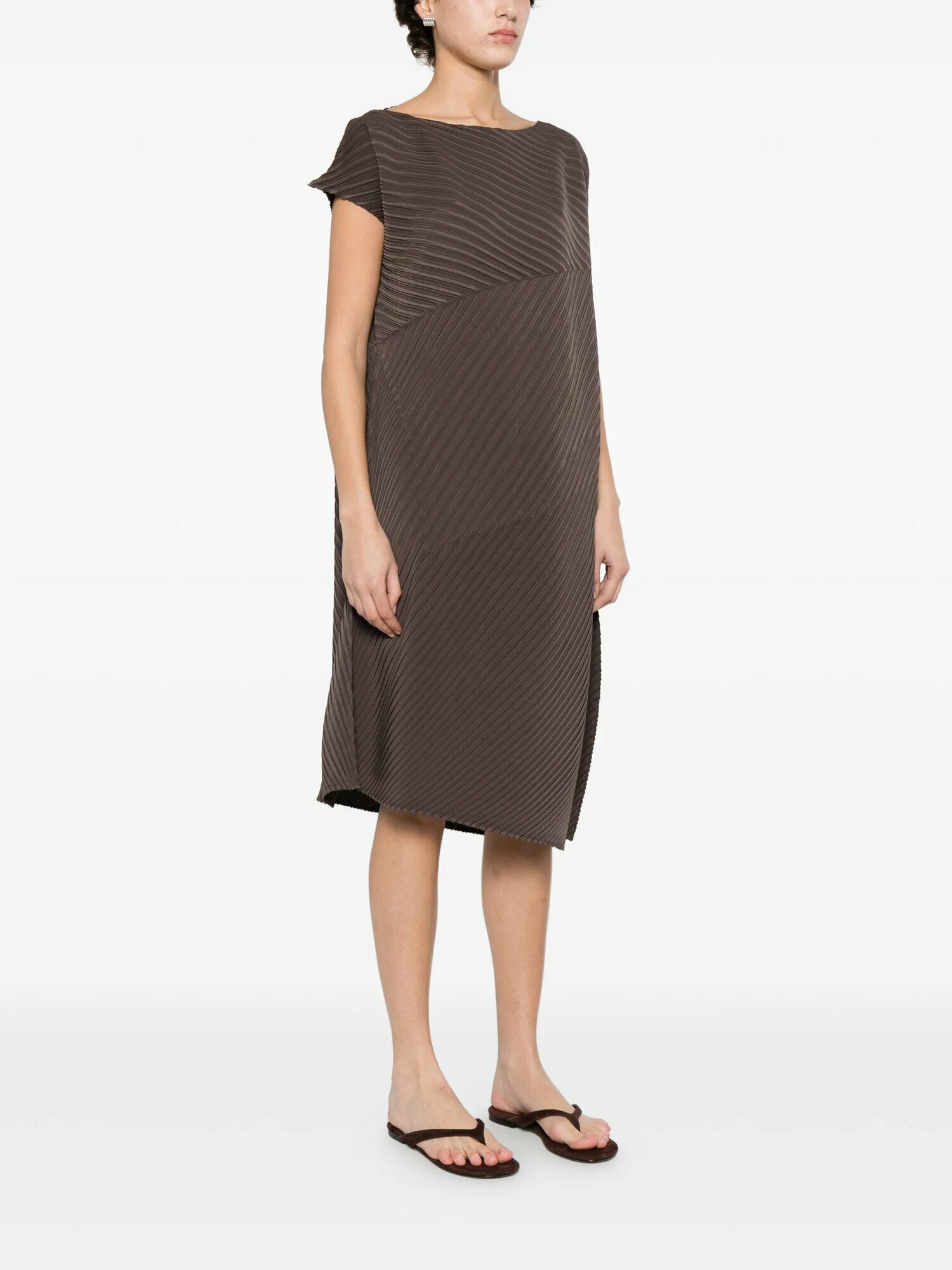 Платье ISSEY MIYAKE Pleated midi dress, размер 44 — фото 1