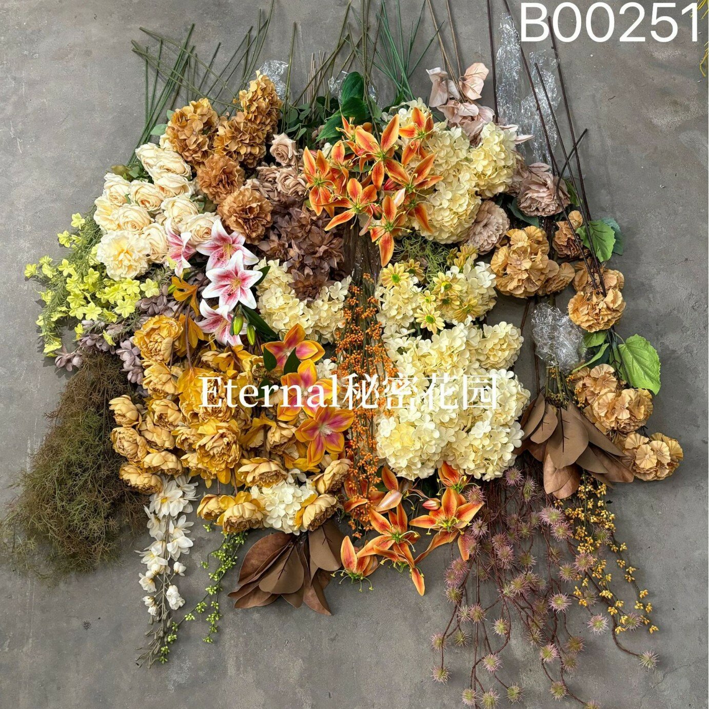 Набор цветочных композиций "Моне", 120 цветов