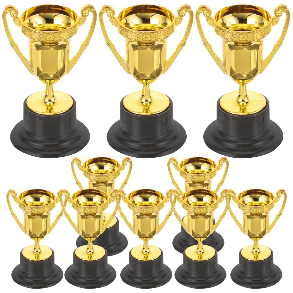 Золотые пластиковые кубки для детских наград и декора, набор из 10 мини-кубков для игр и соревнований