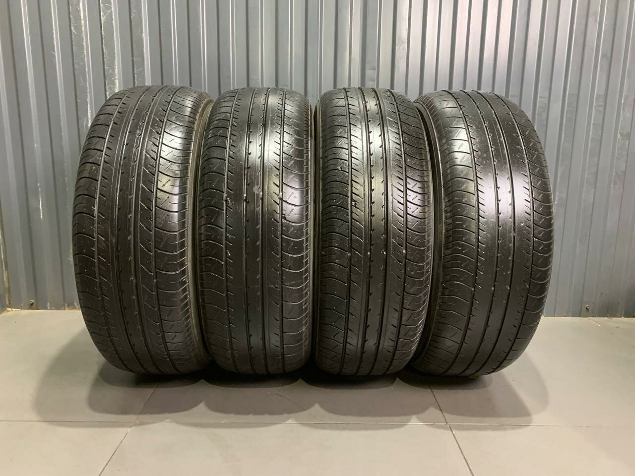 Летние БУ шины Yokohama BluEarth-A 215/60 R16 40.0% износ PT0008473 TSB041214