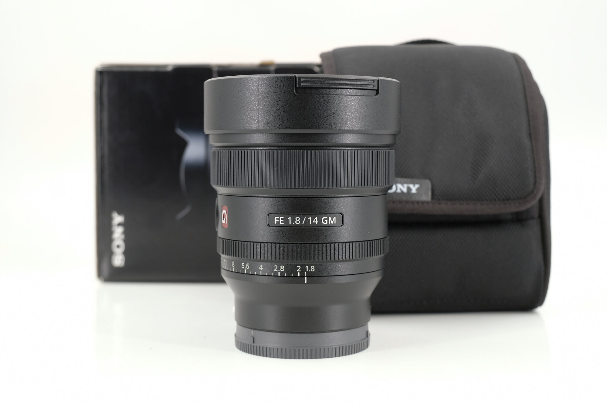 Sony FE 14mm f/1.8 GM