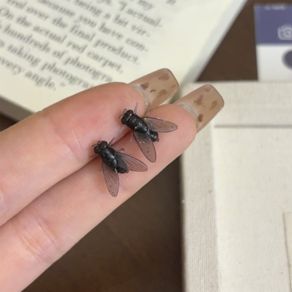 1pair Funny Flies Studs Earrings for Women Men