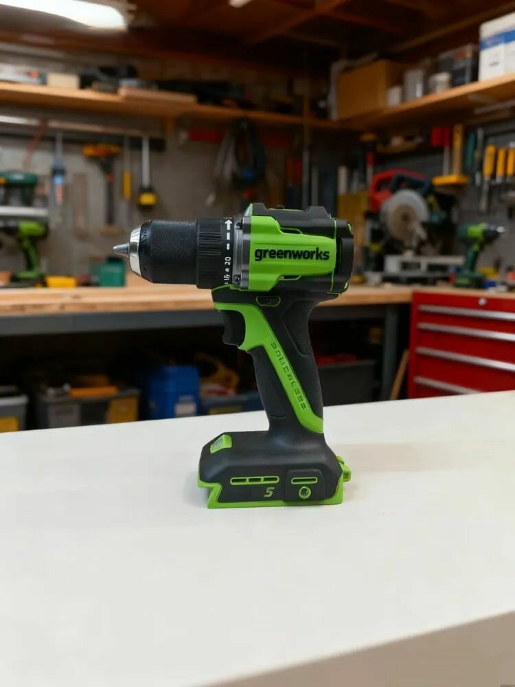 Аккумуляторная бесщеточная дрель-шуруповерт 24V, крутящий момент 60 Н м, скорость 2000 об/мин, компактный корпус, без АКБ и ЗУ