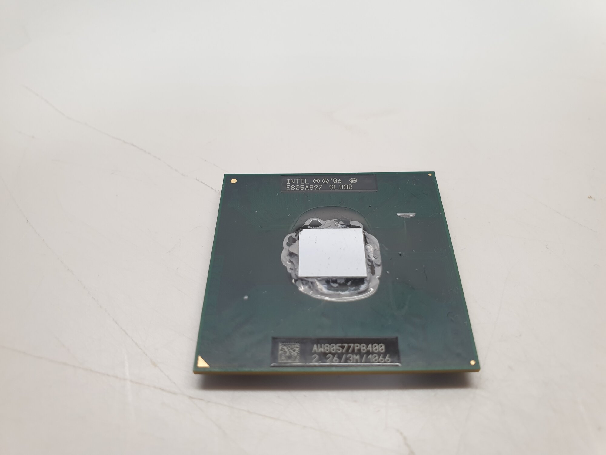 Процессор ноутбука Intel Core 2 Duo P8400, SLB3R