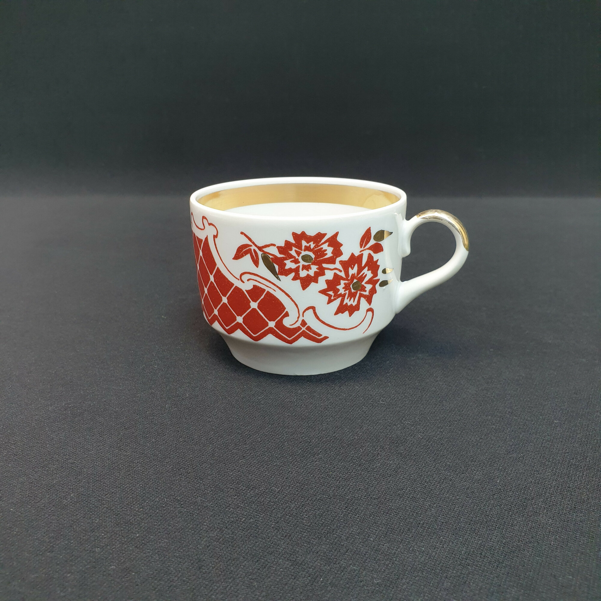 Винтажная чайная чашка кружка Вербилки, фарфор 200 мл, СССР